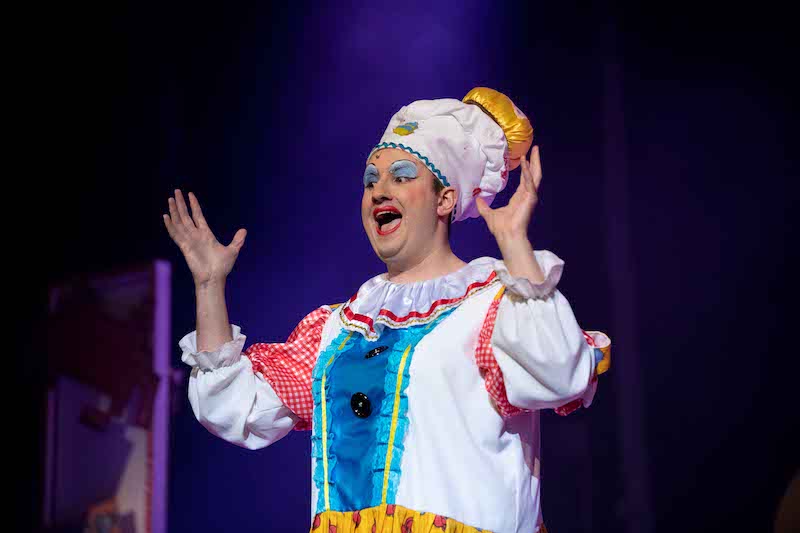 ALEX in Wonderland, Strode Theatre, Street | Fine Times Recorder